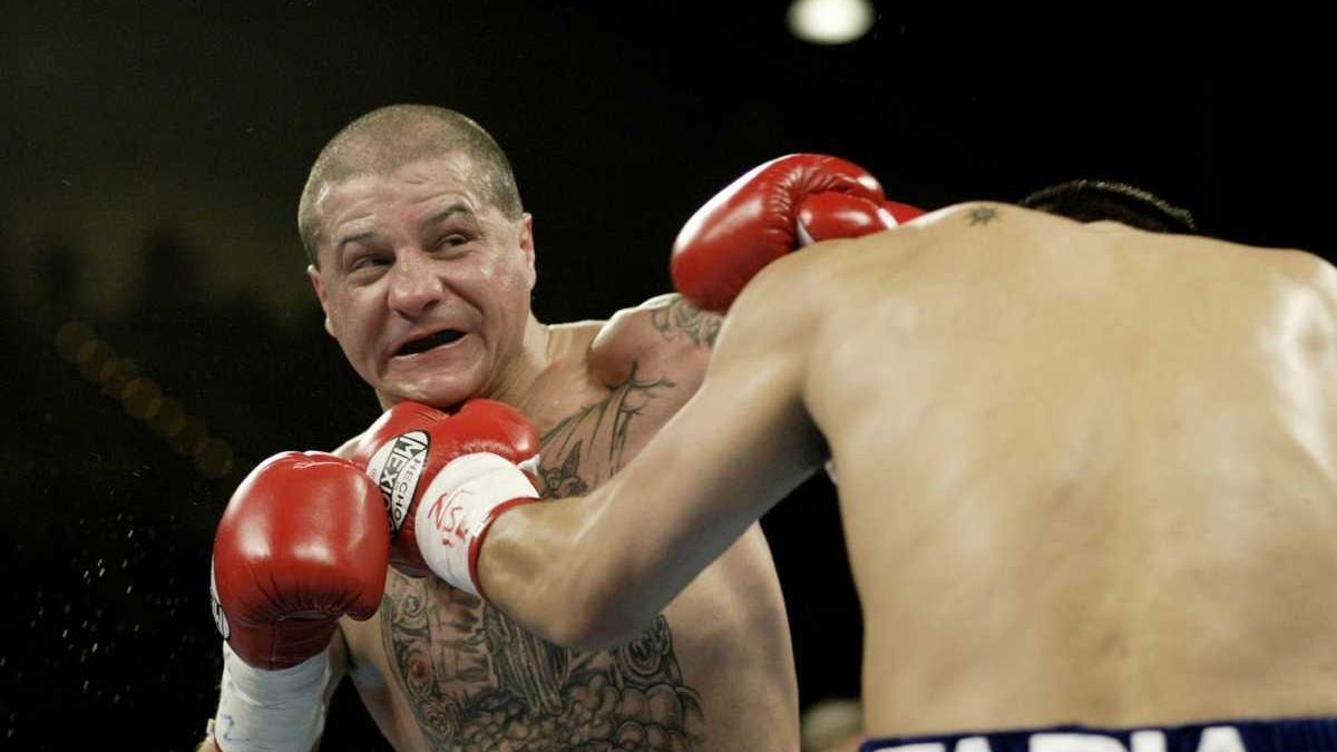 Johnny Tapia's story a tale of frailty and perseverance - Newsday