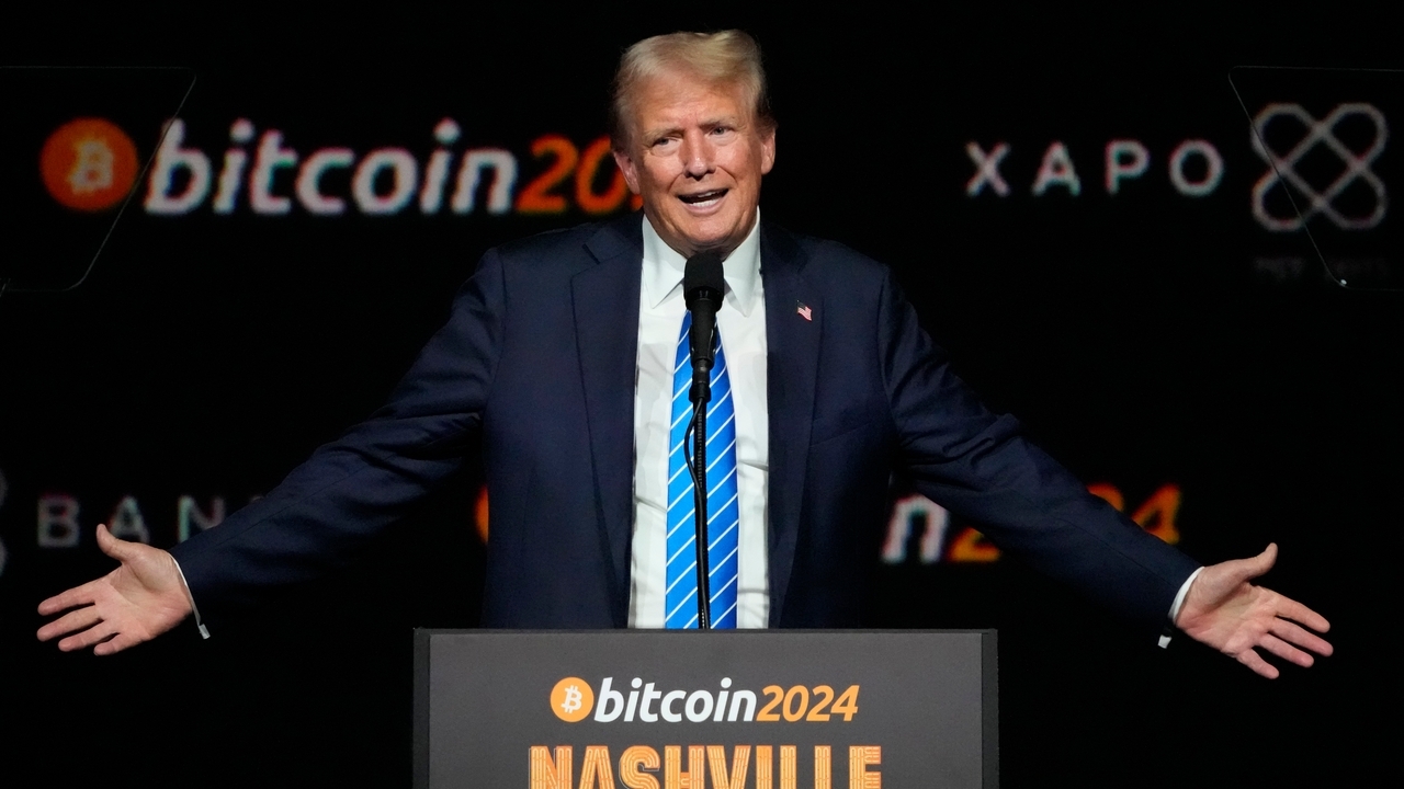 Trump's meme coin business racks up fees as buyers jump at the chance ...