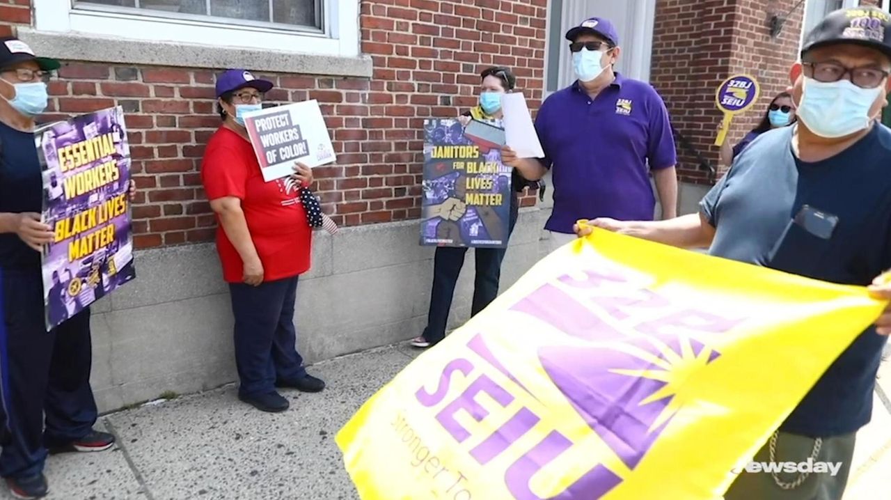 Union workers in Westbury protest for change - Newsday