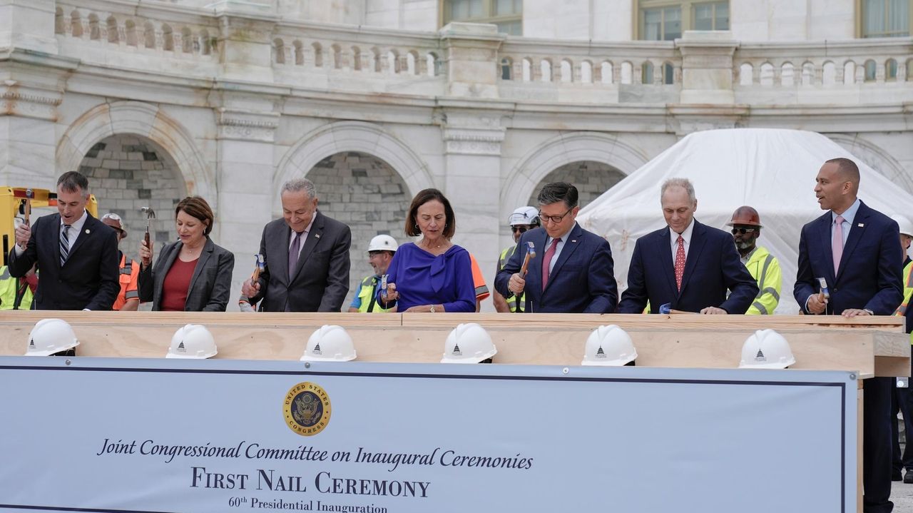Work has begun on an inauguration stage at the Capitol. The last one ...