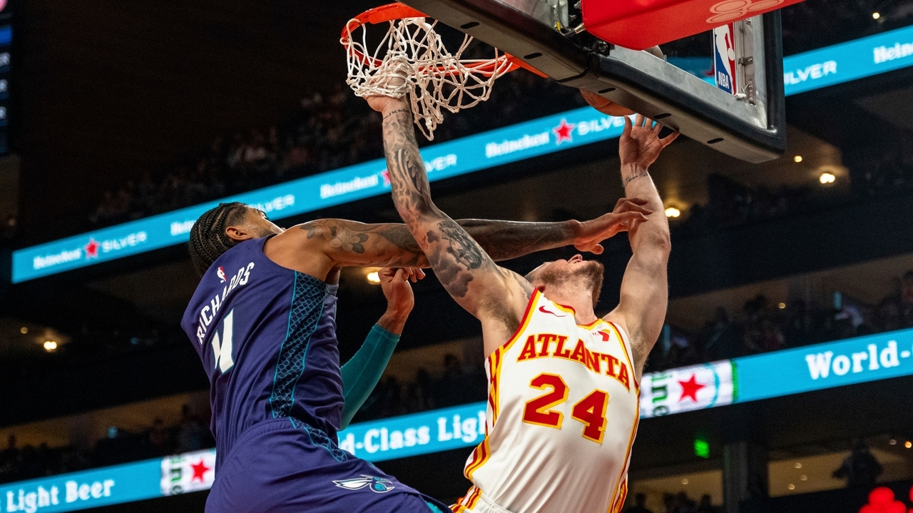 Young scores 38 points as Hawks overcome Ball's 3-point barrage, 34 ...