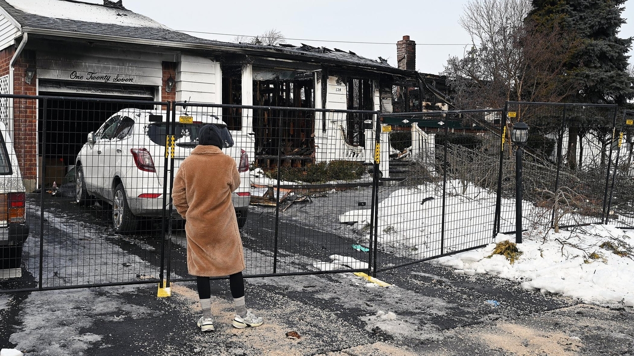 Woman, 67, dies in Plainview house fire early Saturday morning ...
