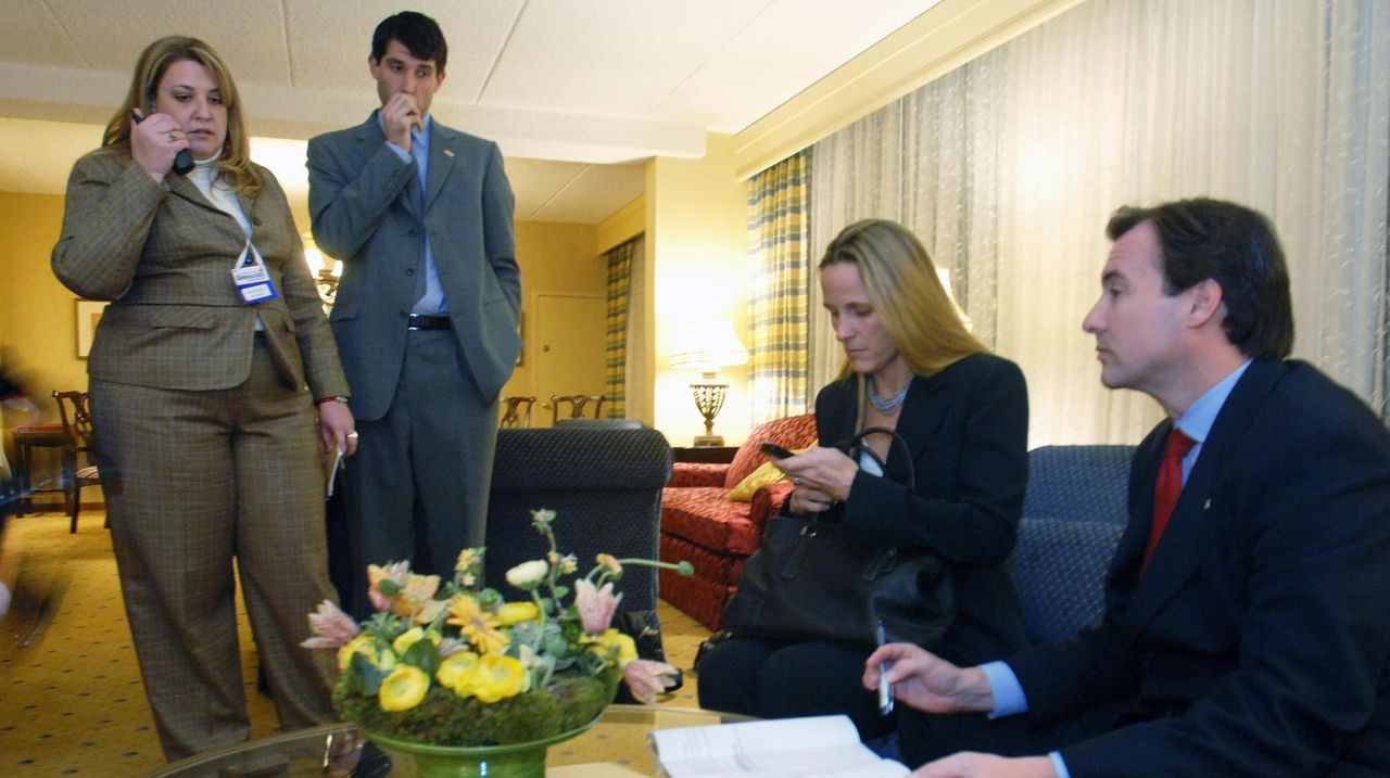 Kim Devlin signs on as Perry Gershon consultant in Congress race - Newsday