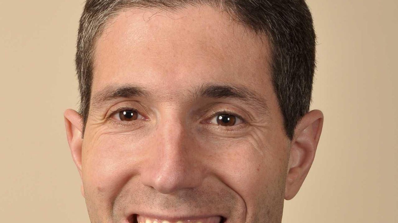 Editorial: Elect Altschuler in 1st Congressional District - Newsday