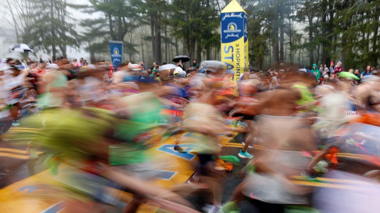 Boston Marathon debuts nonbinary division - Newsday