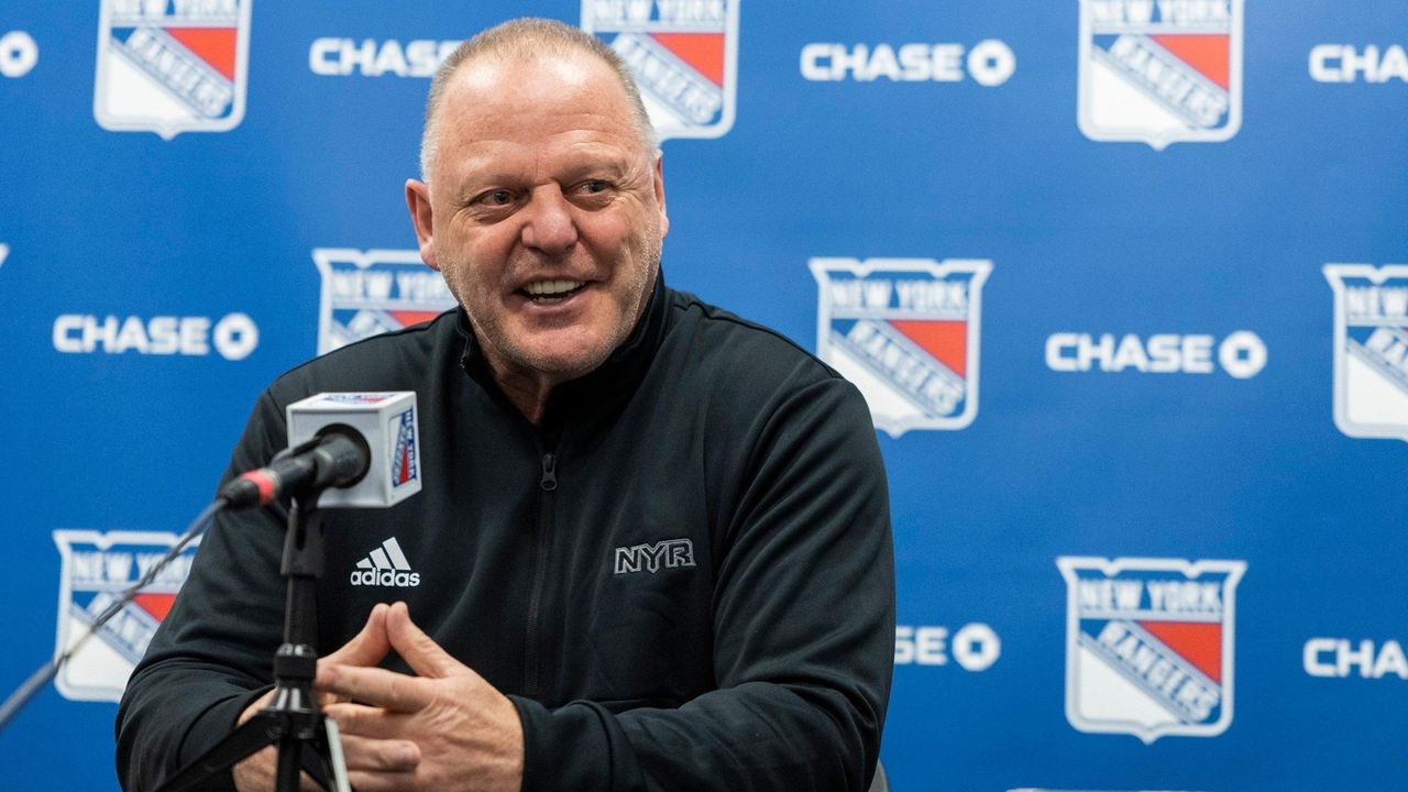 Gallant 'disappointed' about speculation over job - Newsday