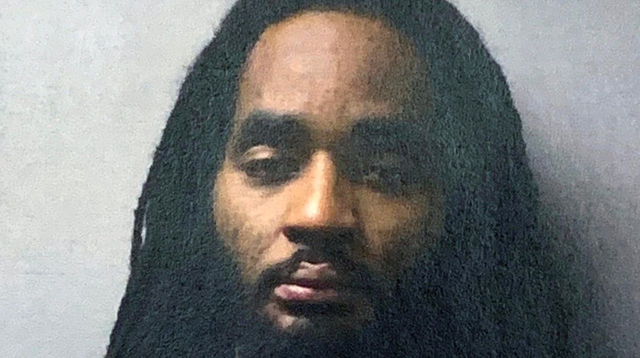 Man in fatal hit-and-run at LI gas station fighting extradition, DA ...