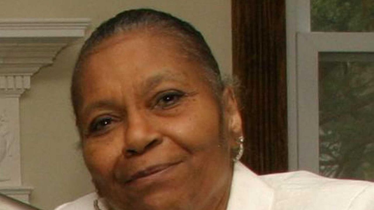 Frances McClurkin, 79, singer, mother to gospel stars, dies - Newsday