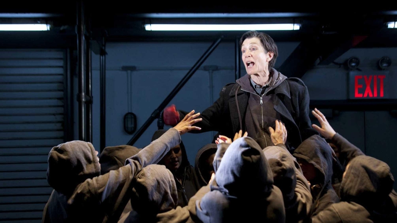 'Julius Caesar' review: Riveting all-female cast - Newsday