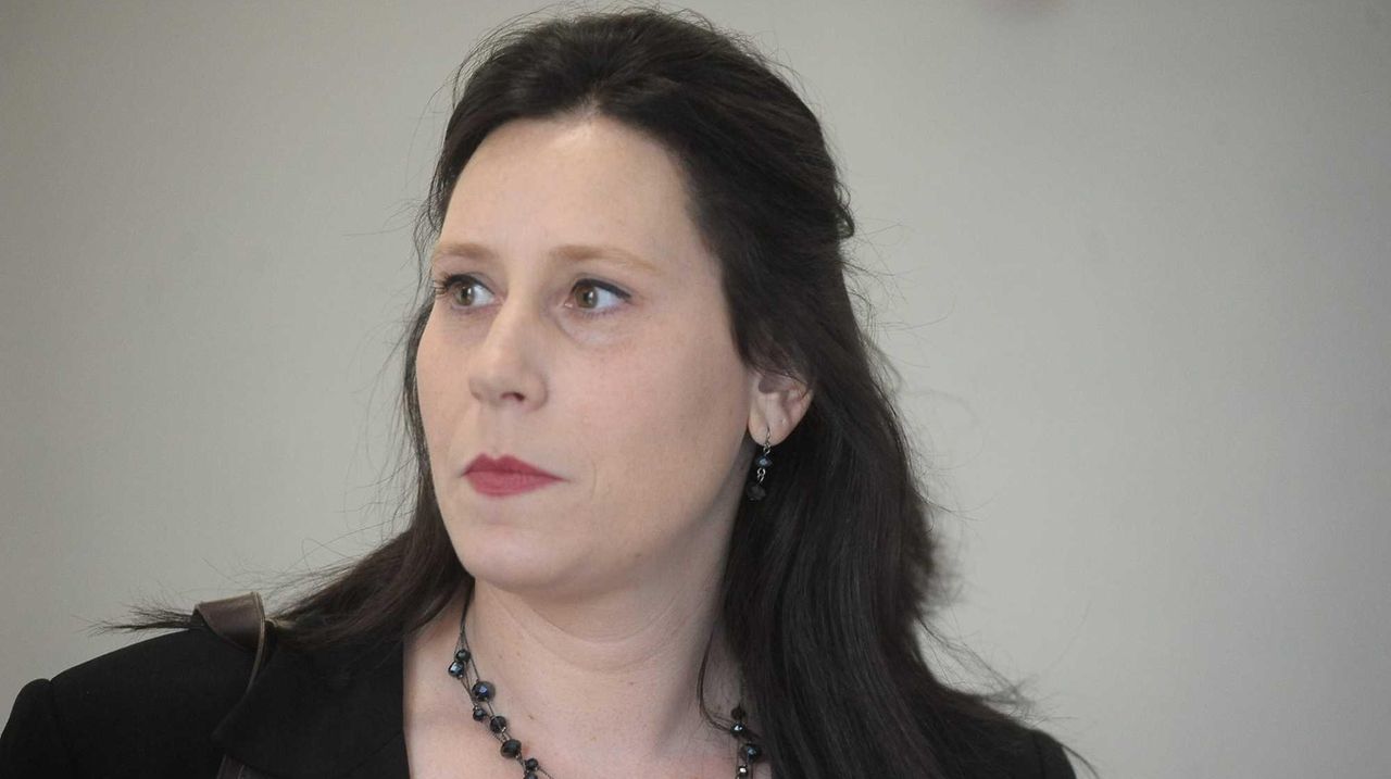 Lawyer for Sound Beach woman argues her conviction for causing her baby ...