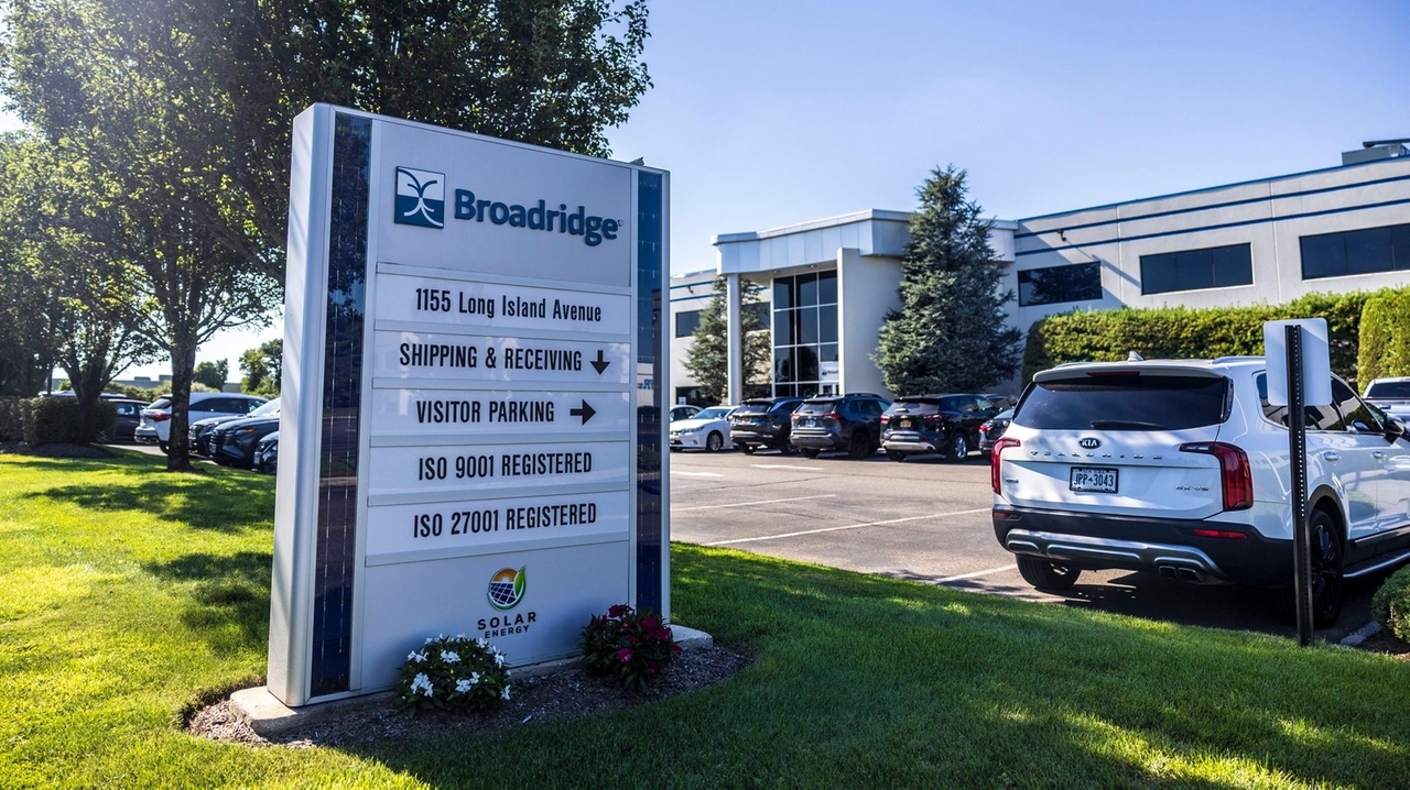 Long Island financial firm seeks to downsize locally, applies for tax ...