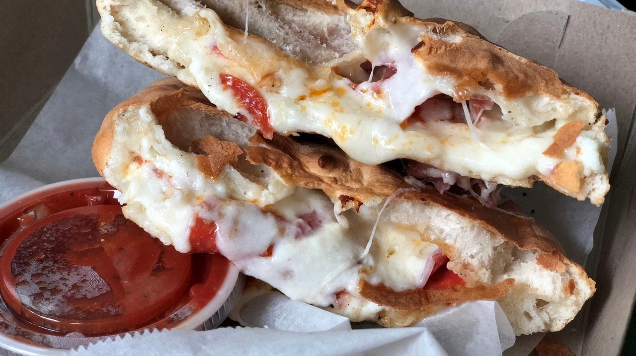 Late-night calzone chain D.P. Dough opens in Stony Brook - Newsday