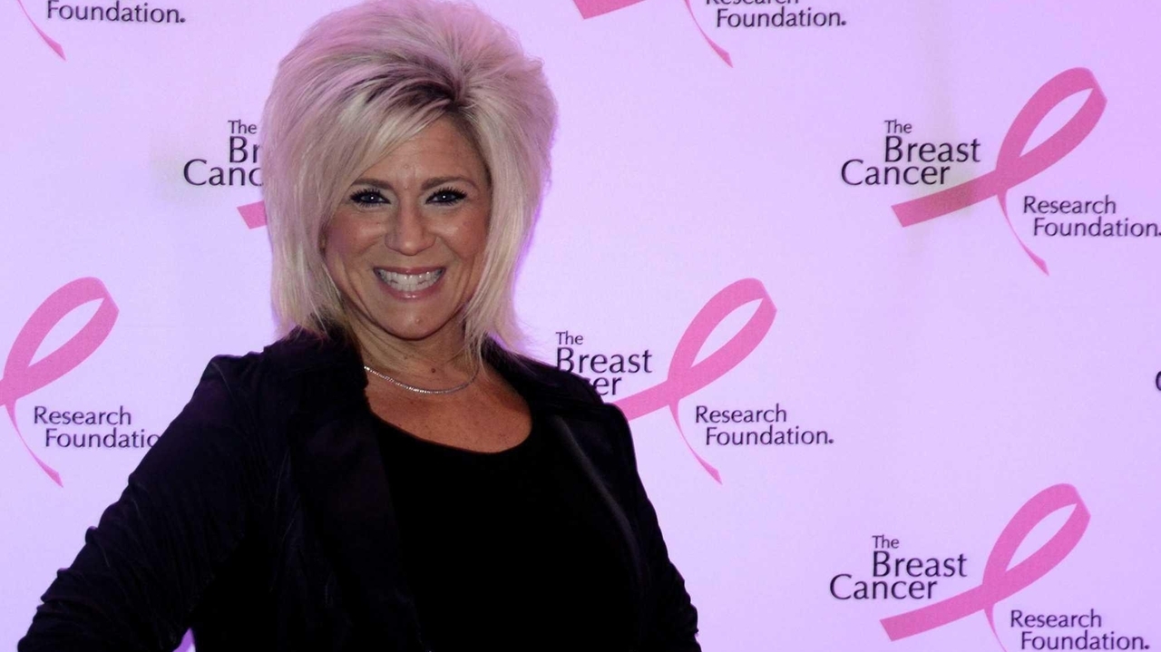 'Long Island Medium' Theresa Caputo returns with new season and book ...