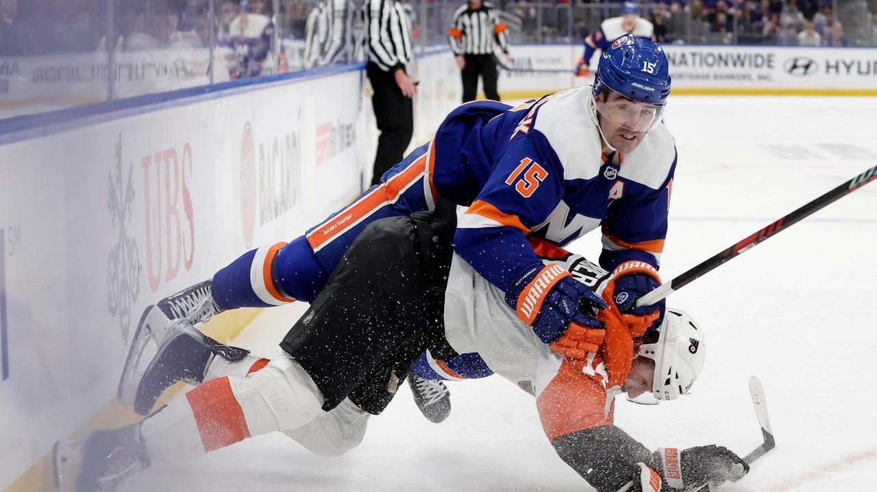 Islanders' Cal Clutterbuck and Matt Martin getting physical at historic ...