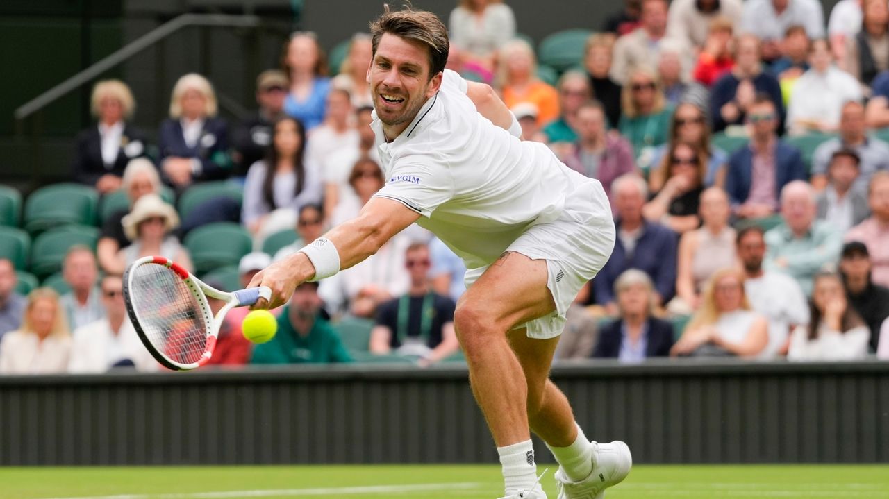 Cameron Norrie accidentally hits spectator with thrown racket at ...