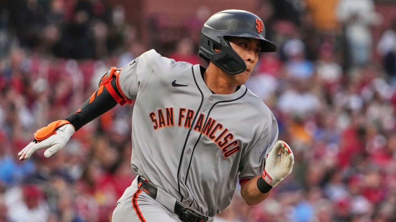 With Harrison Bader the Giants' new center fielder, Jung Hoo Lee goes ...