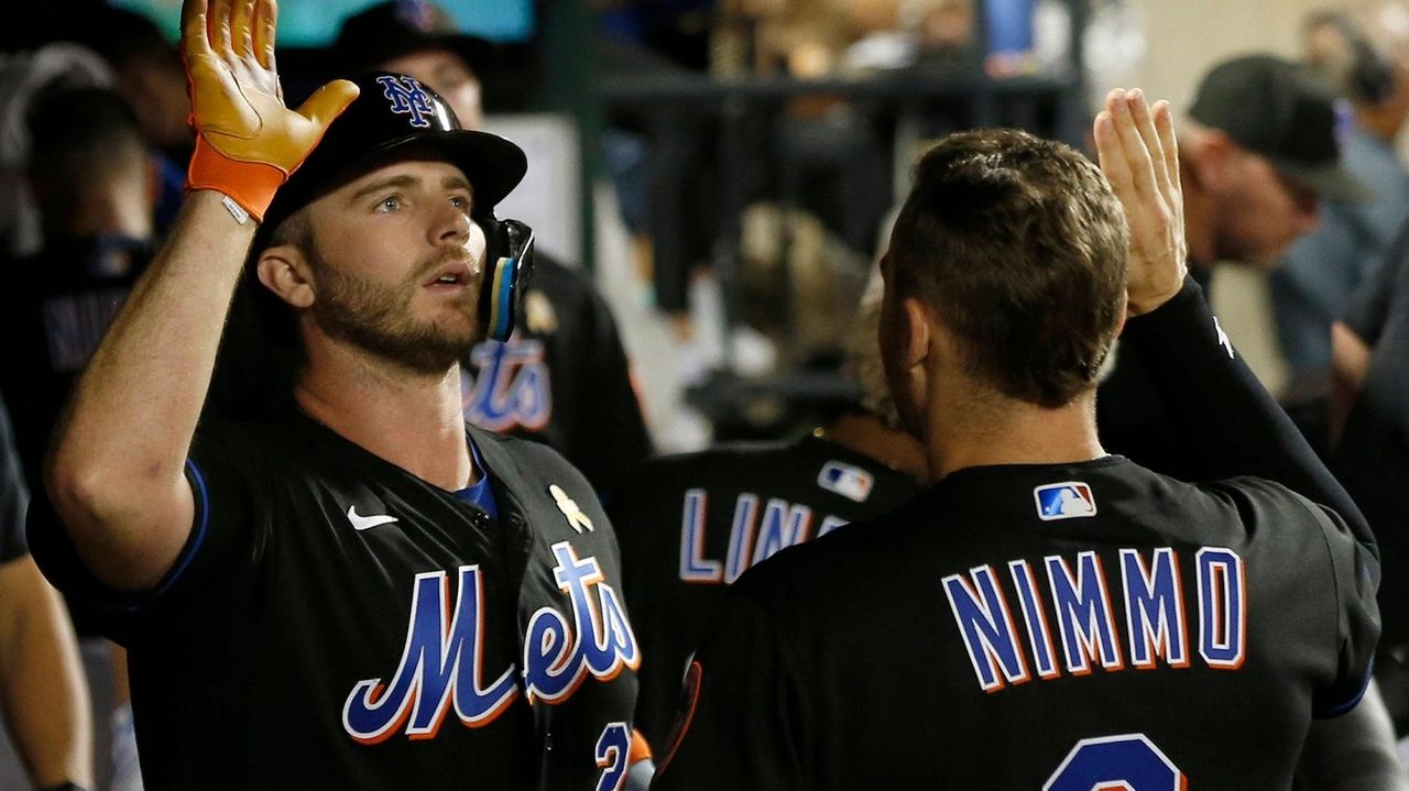 Photos: Kellenberg football vs. Arlington - Newsday