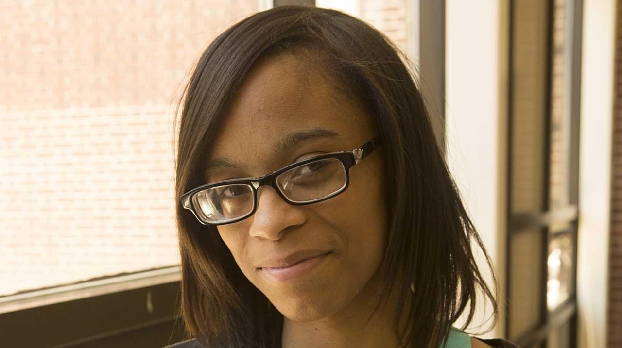 La Niyah Ortiz Legally Blind Advocates For Herself Newsday