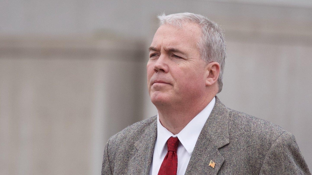 Edward Walsh, Suffolk Conservative party chair, trial primer - Newsday