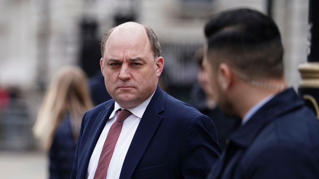U.K. sending Ukraine long-range cruise missiles to help push back ...