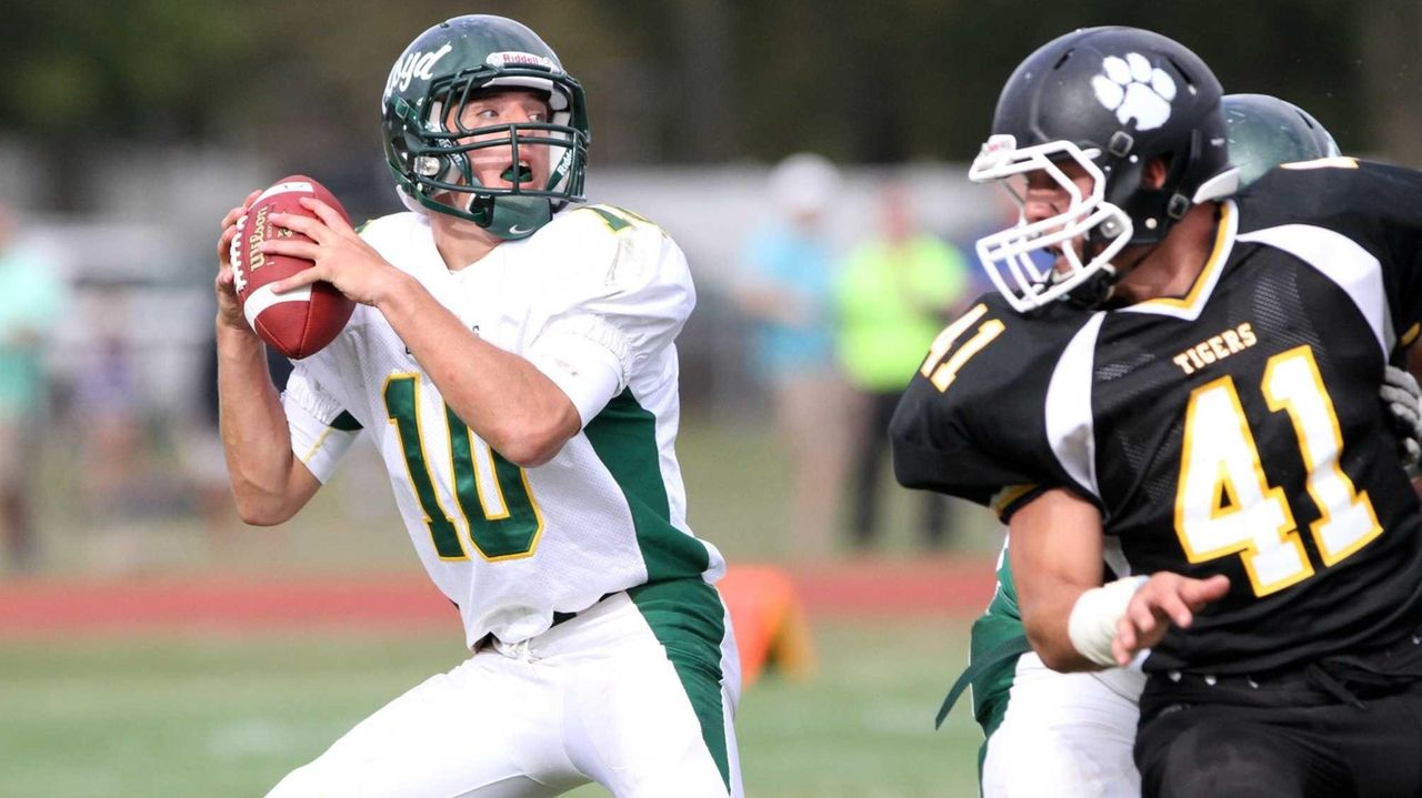 Eric Brust, Chris Faison help carry Floyd past Sachem North, 42-14 ...
