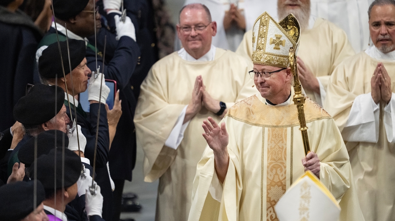 Denver's Catholic archdiocese, famously conservative, enters the Leo ...
