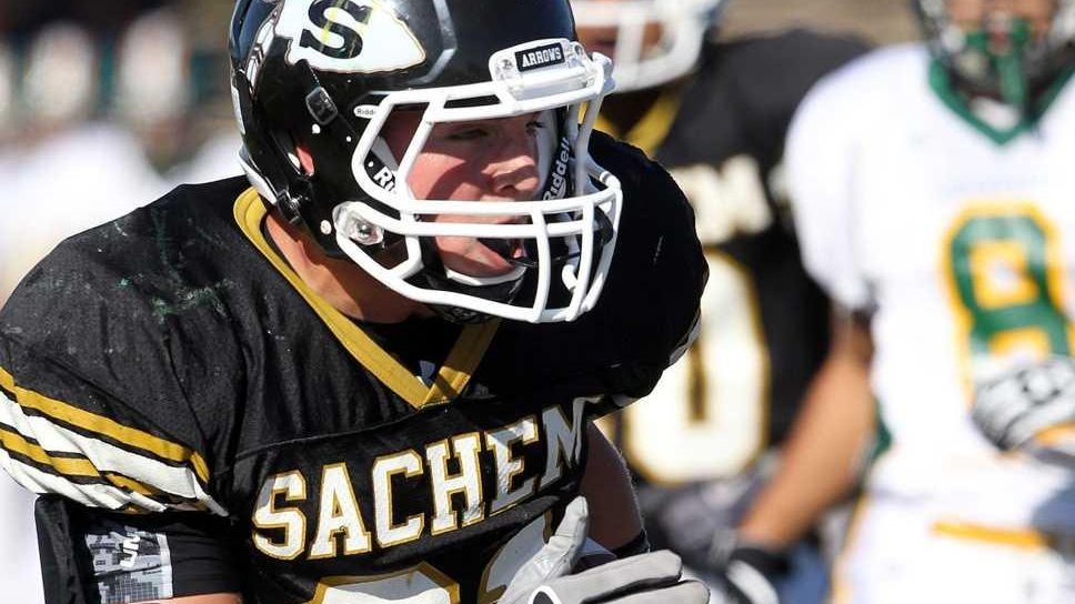 Sachem North pounds Lindenhurst on the ground - Newsday