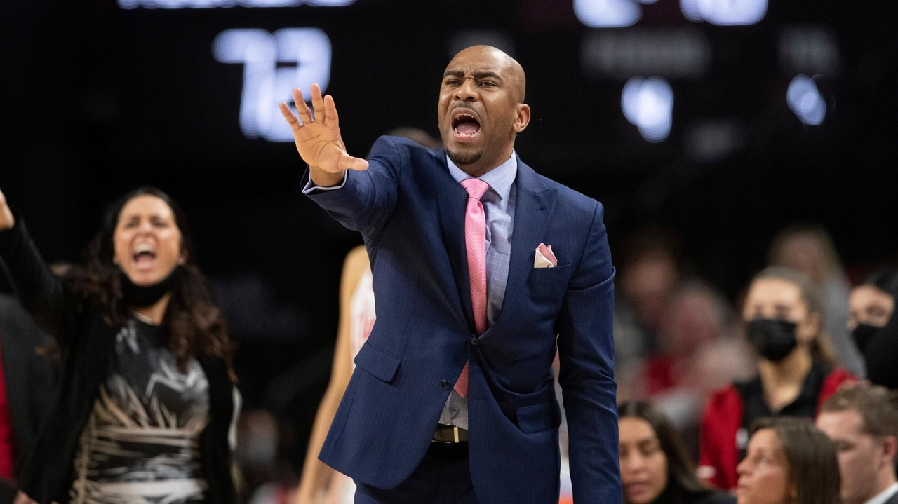 Nebraska's response to player-assistant coach's sexual relationship was ...