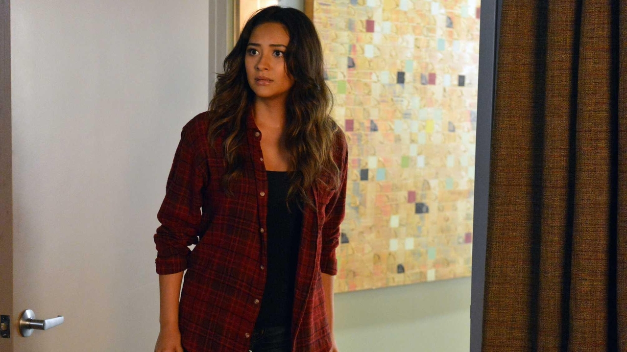 'Pretty Little Liars' recap: 'Dead to Me' raises the dead - Newsday