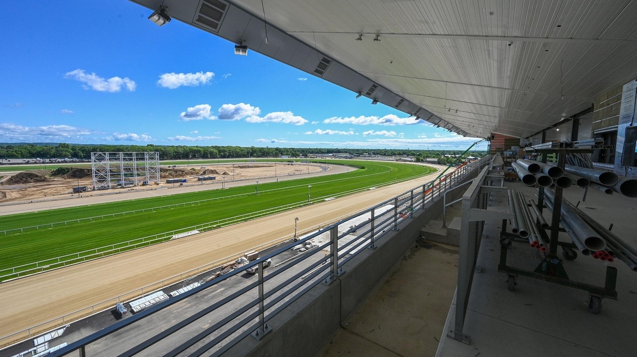 Exclusive look inside Belmont Park's new grandstand - Newsday