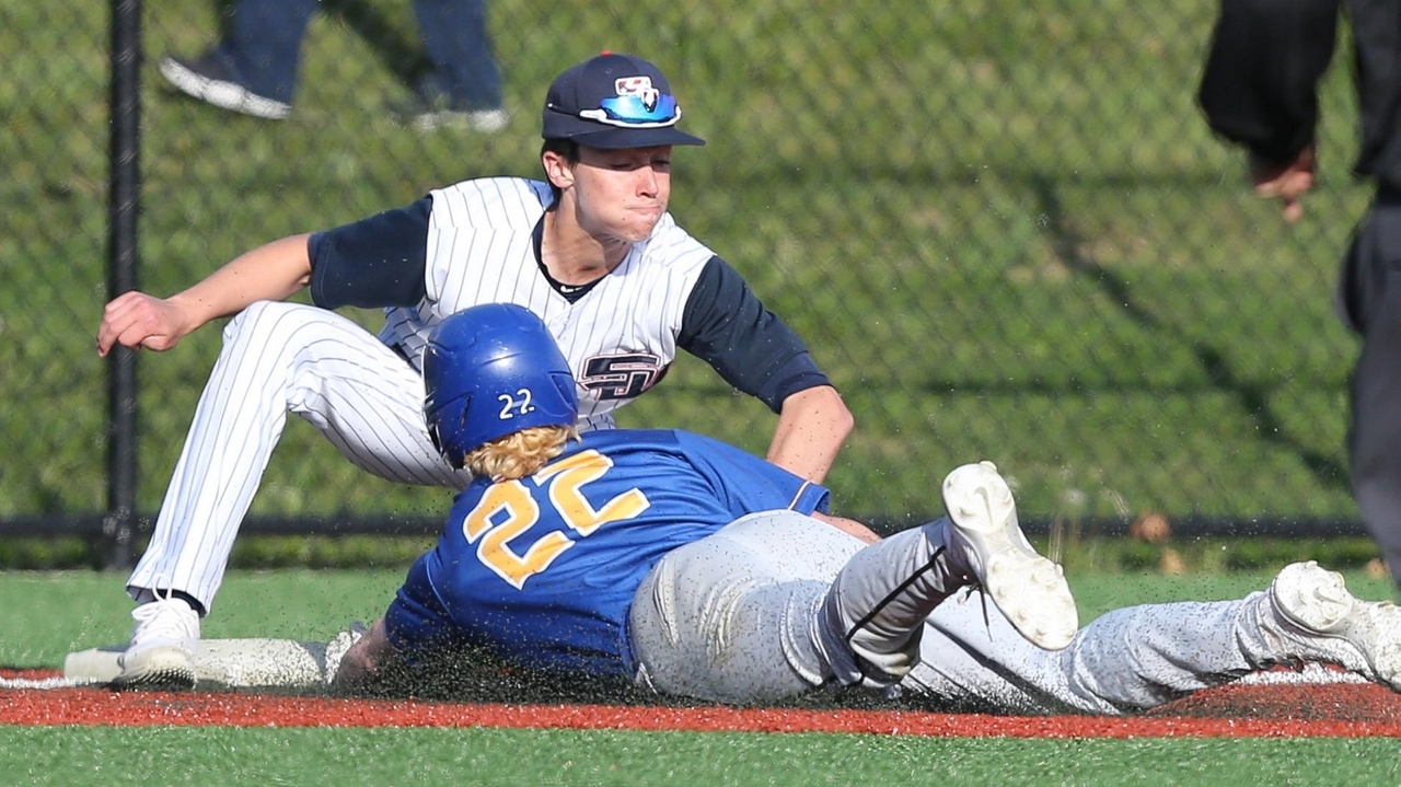 Smithtown West vs. Comsewogue - Newsday