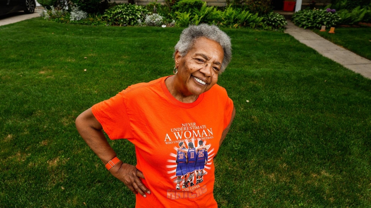 Rockville Centre's Lavert Henderson-Hobbs a Knicks' season-ticket ...