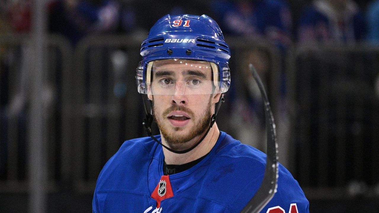 Rangers trade Reilly Smith, acquire Carson Soucy - Newsday