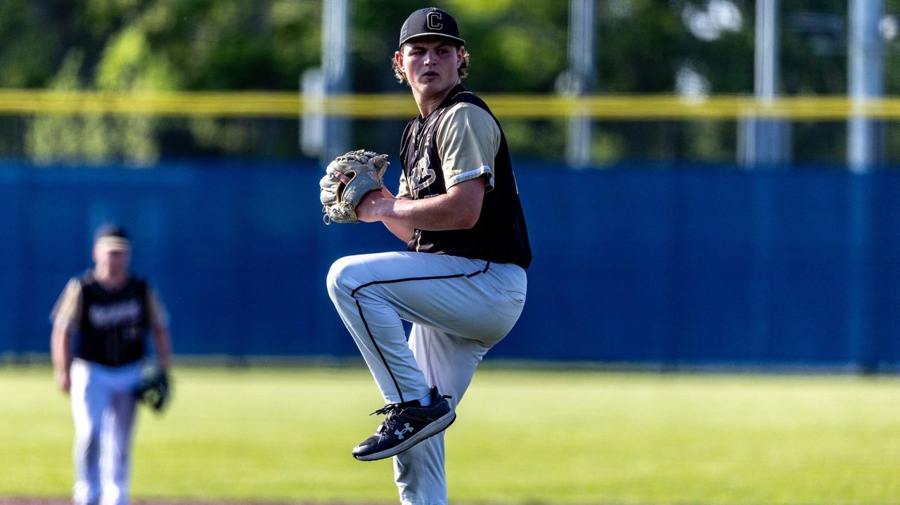 Commack's Evan Kay tosses gem to propel Cougars to fourth straight ...