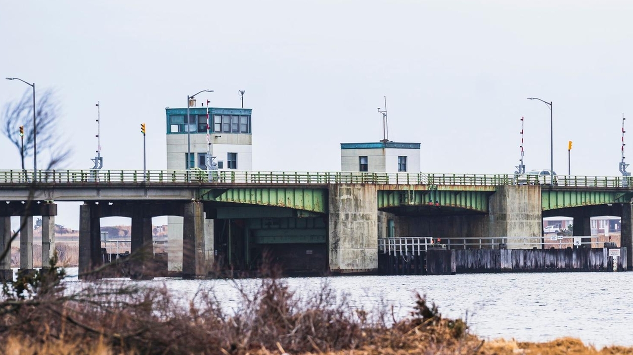 Long Island to receive $87 million for upgrades in new federal spending ...