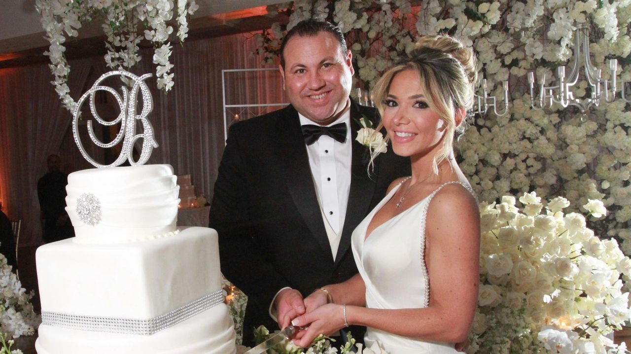 I Do!: Lou Bernardi and Alyssa Iacona of Glen Cove - Newsday