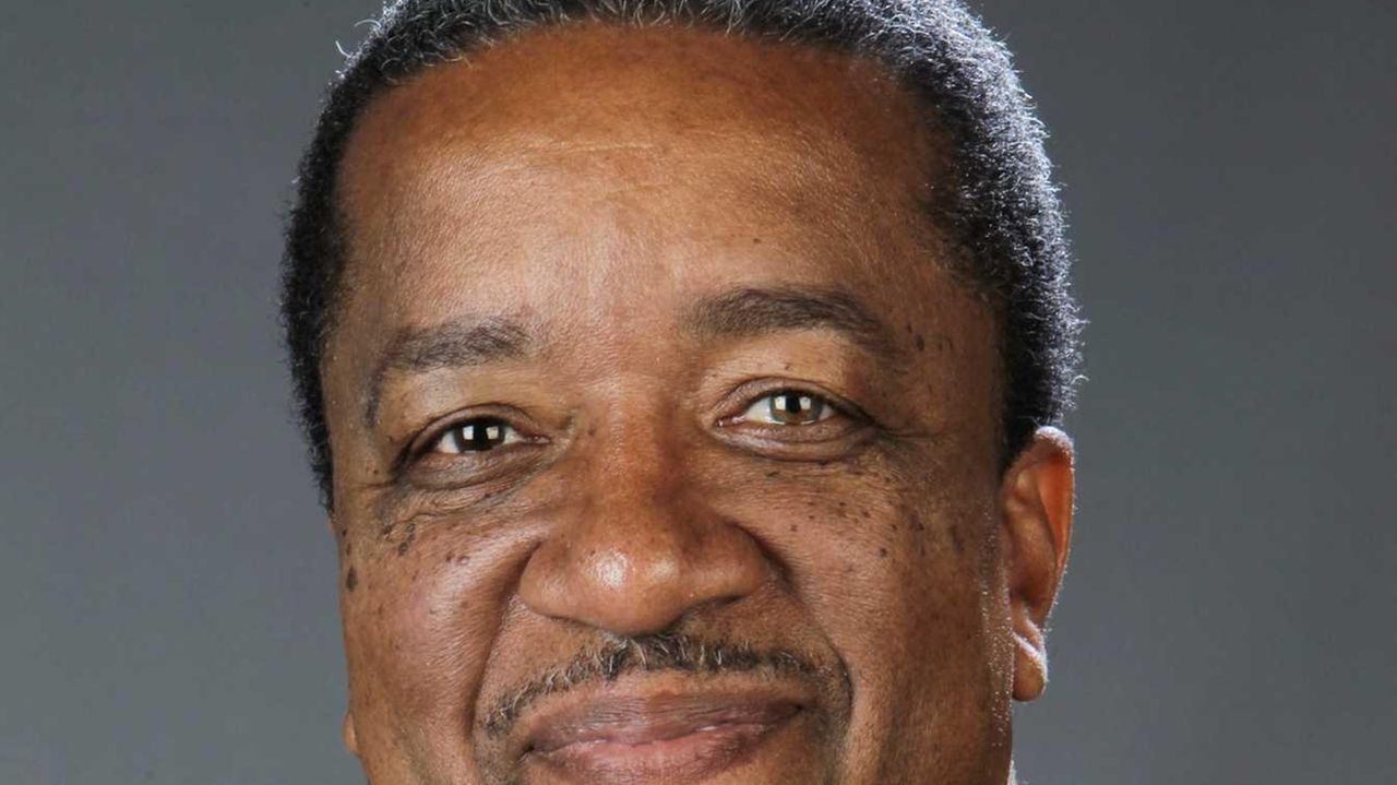 Bryan Burwell dies; ESPN pundit, columnist and ex-Newsday sportswriter ...