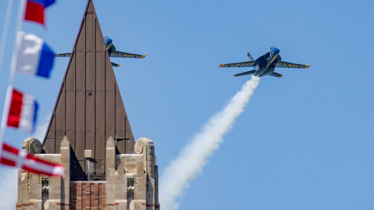 Jones Beach air show a Long Island-style party for America's 250th ...