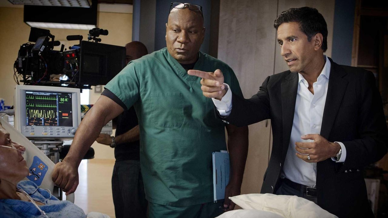 'Monday Mornings' review: New David E. Kelley series is smart - Newsday