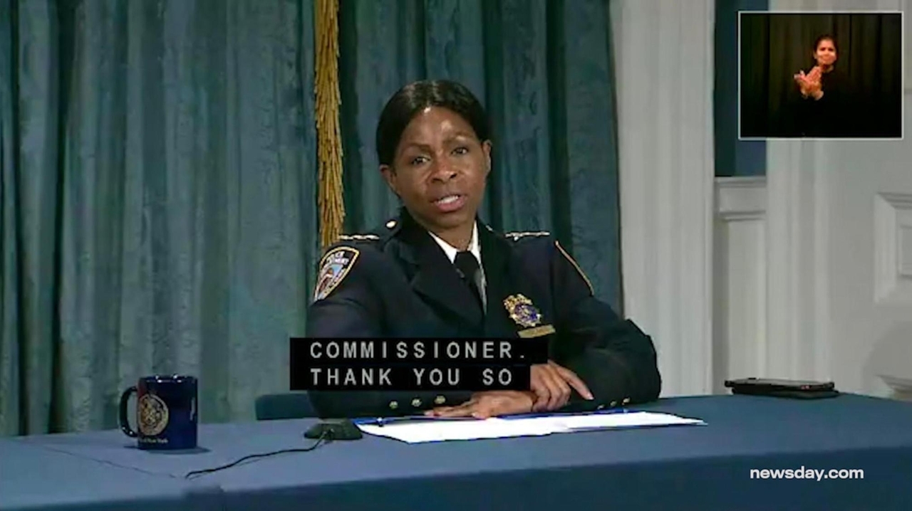 Juanita Holmes, of Suffolk, named NYPD's first female chief of patrol ...