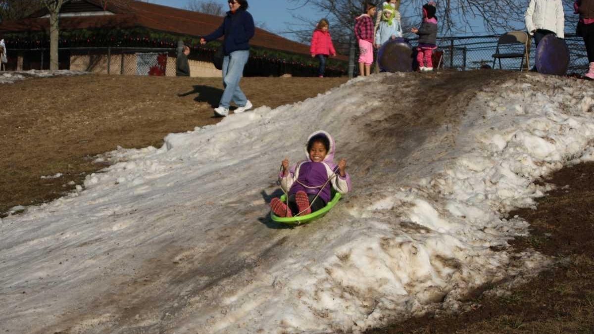 Kids go sledding, ice skating in Brentwood - Newsday