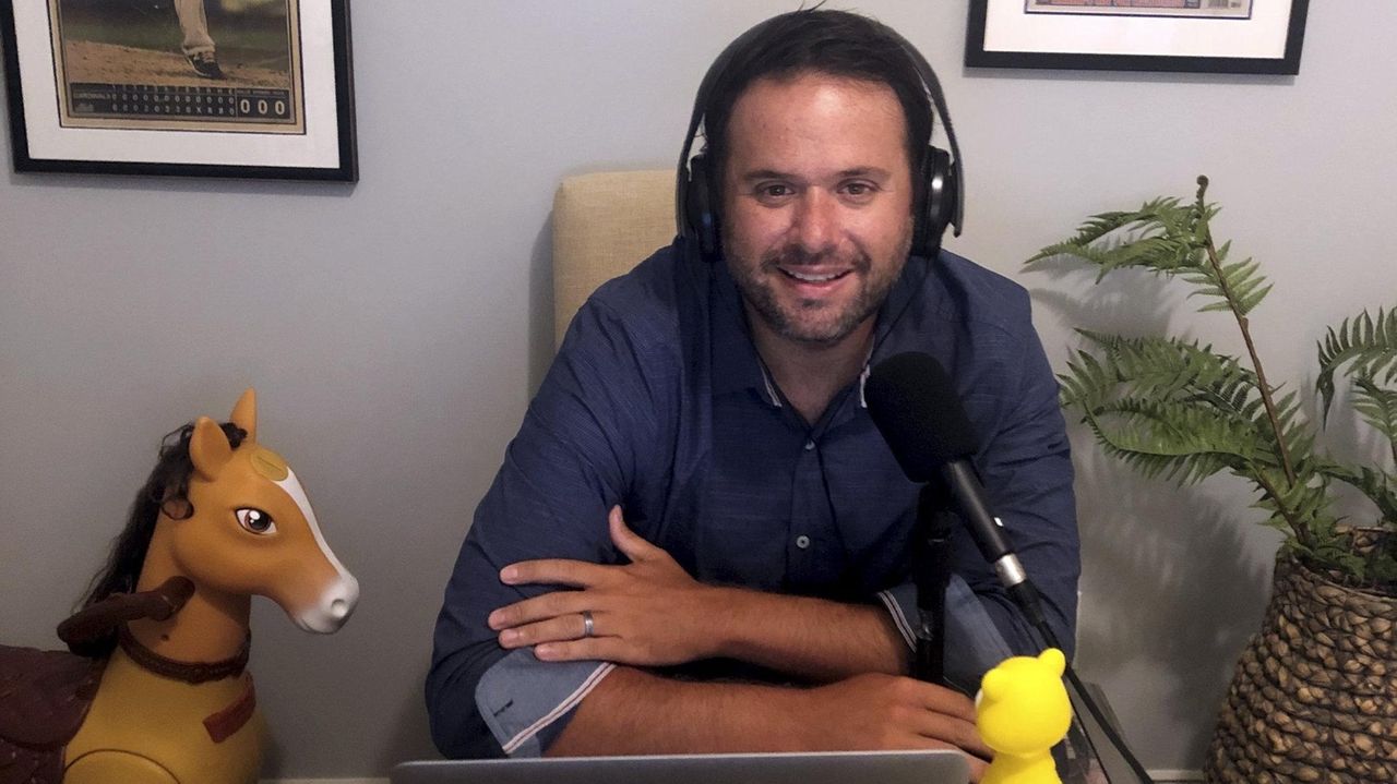 CBSSN extends simulcast deal with WFAN's 'Boomer & Gio' - Newsday