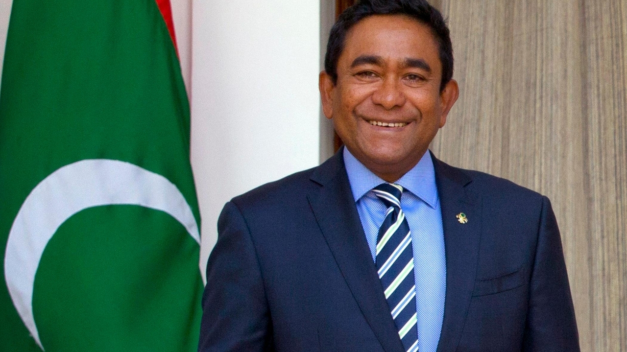 A former Maldives president is freed after a high court throws out his ...