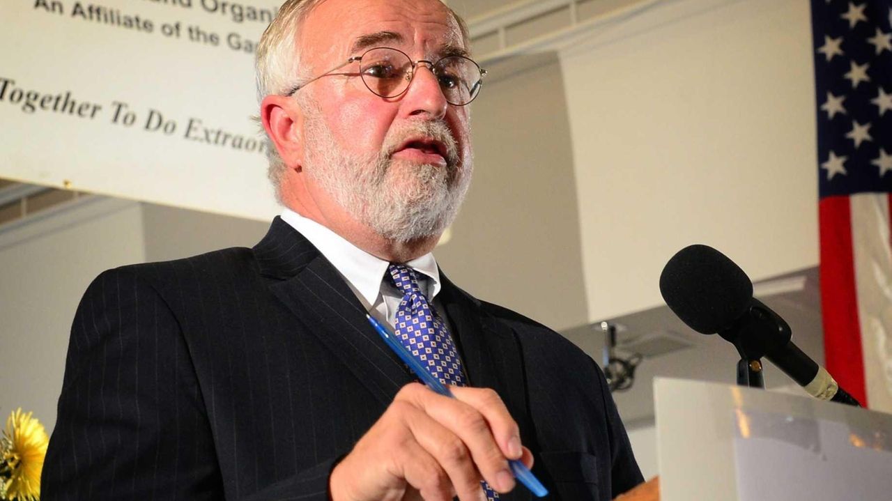 Bishop calls rival Altschuler 'extreme' - Newsday