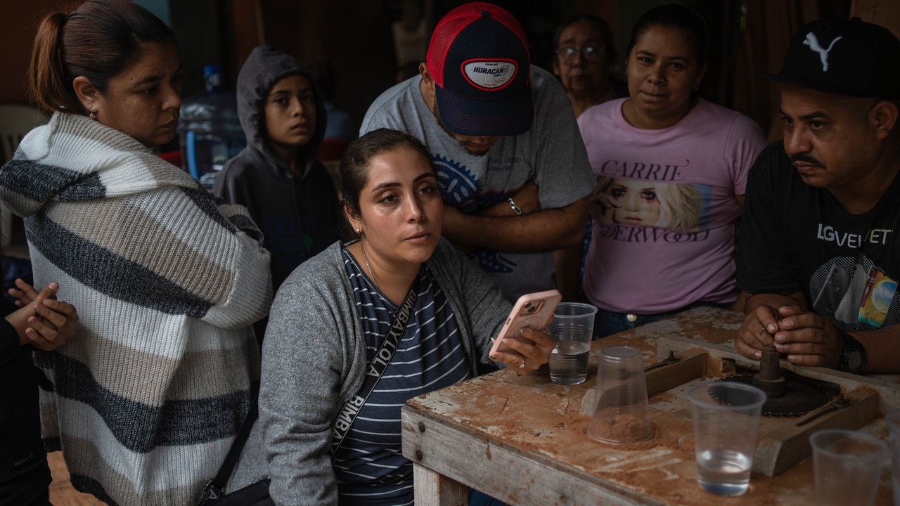 Six dead and a family left reeling after Mexican Navy medical flight ...