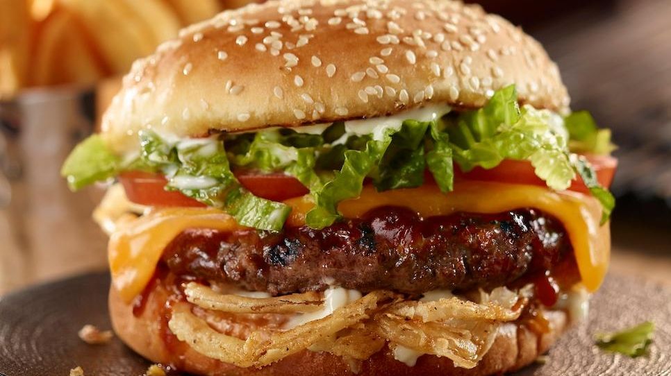 Red Robin to open in Commack - Newsday