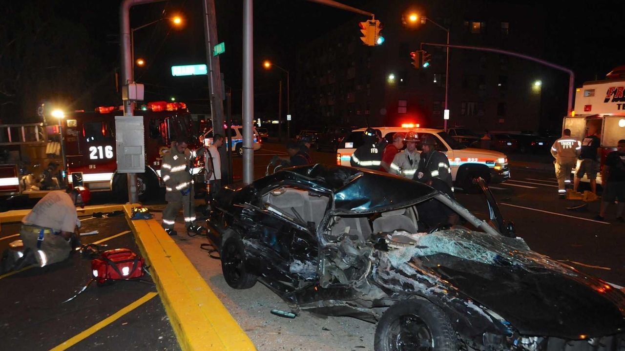 Police: probe 'very serious' Freeport crash - Newsday