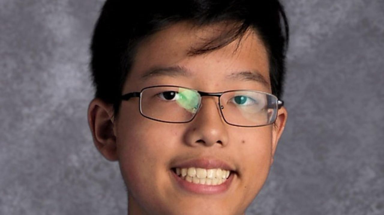 Great Neck South students win History Bee & Bowl - Newsday