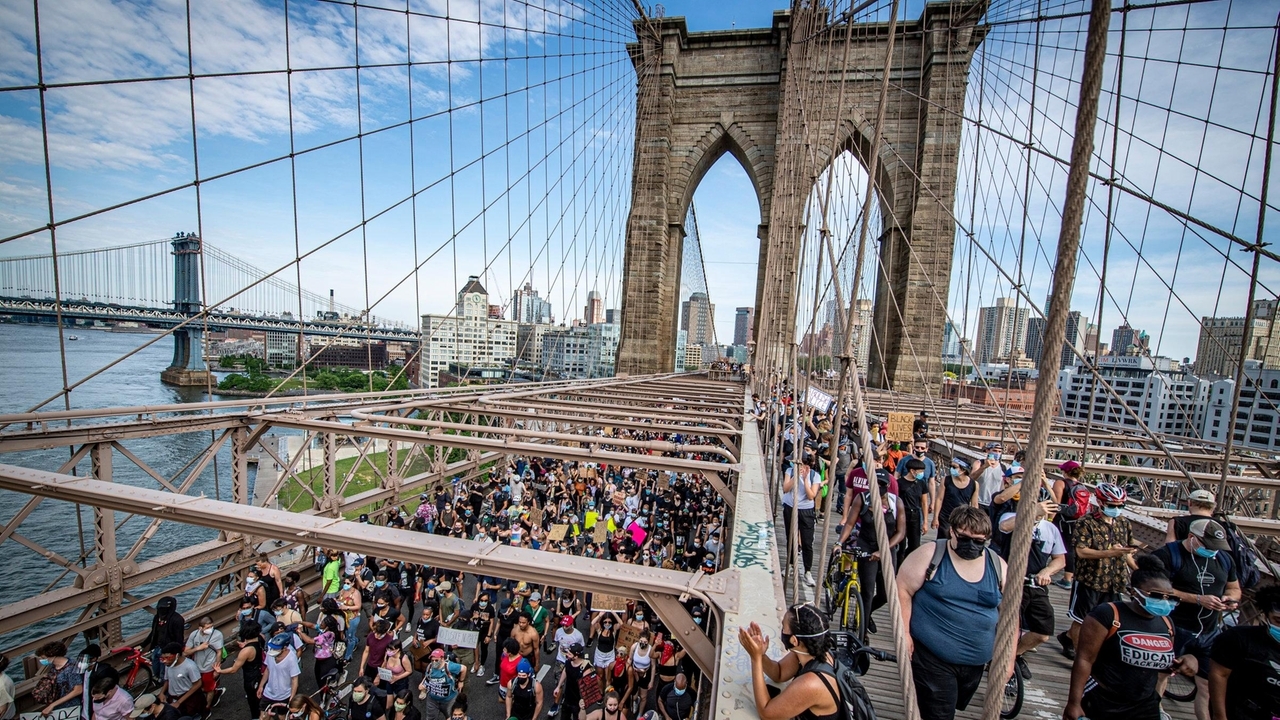 Wednesday marks the 140th birthday of the Brooklyn Bridge, historic ...