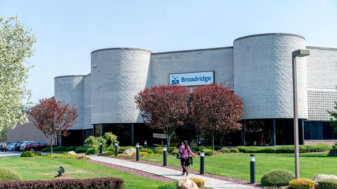 Broadridge buys firm that studies behavior of European investors - Newsday